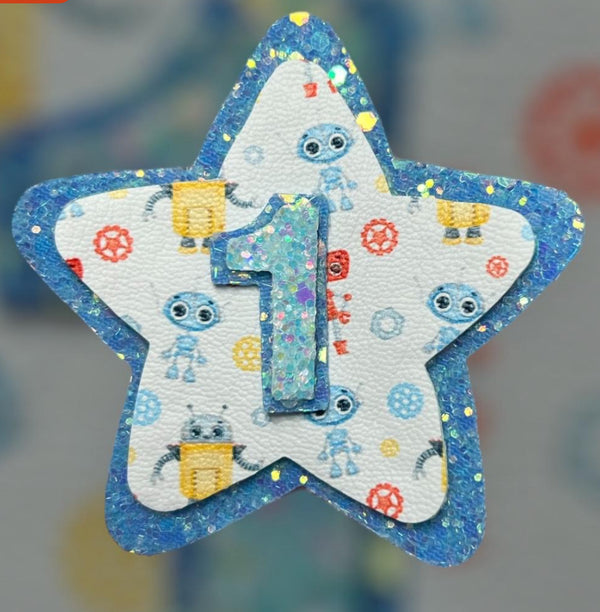 Robot birthday badge – Beautiful bows and clips